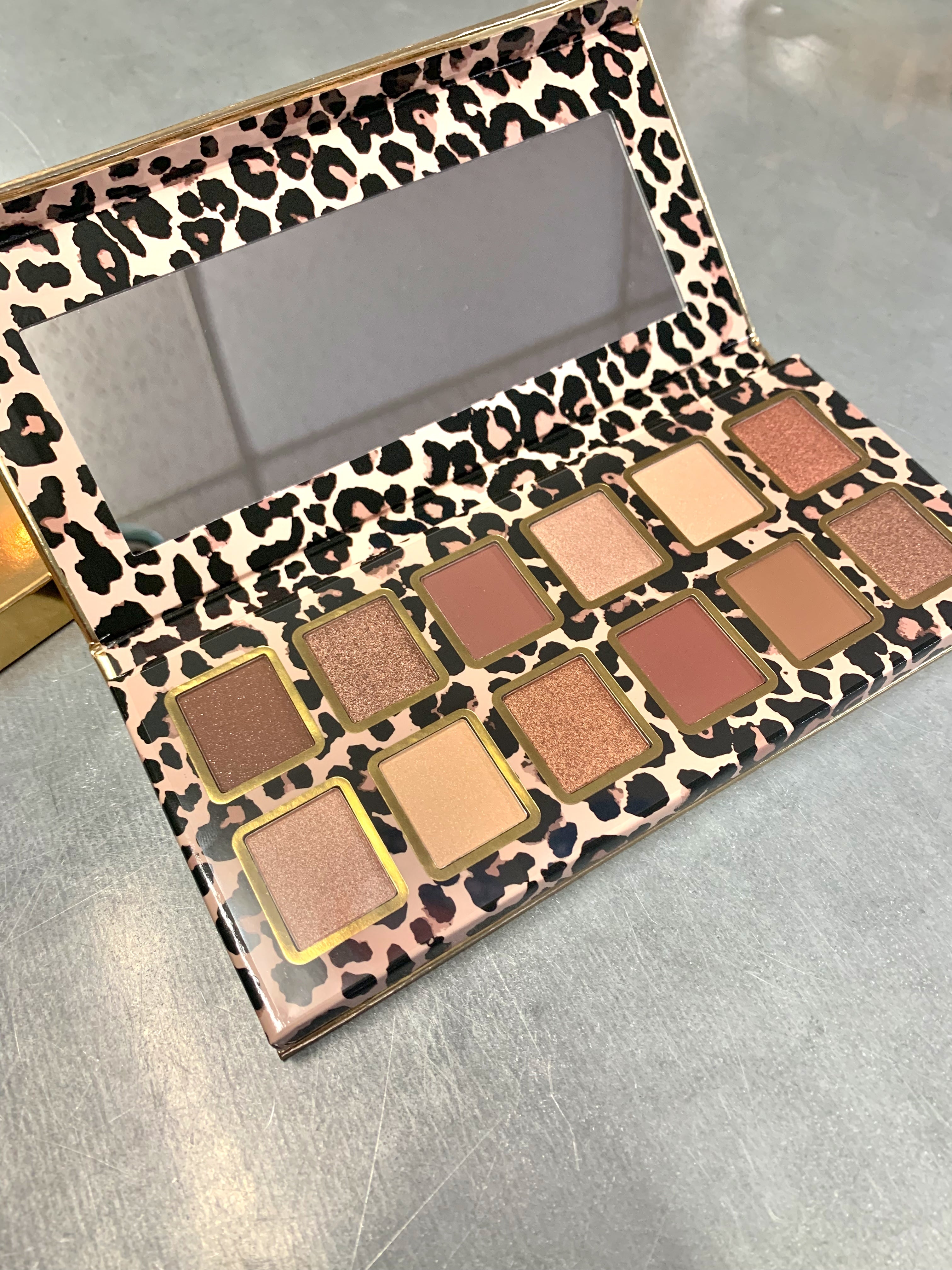 Side Hustle Eyeshadow Palette – Rockin A Design TX